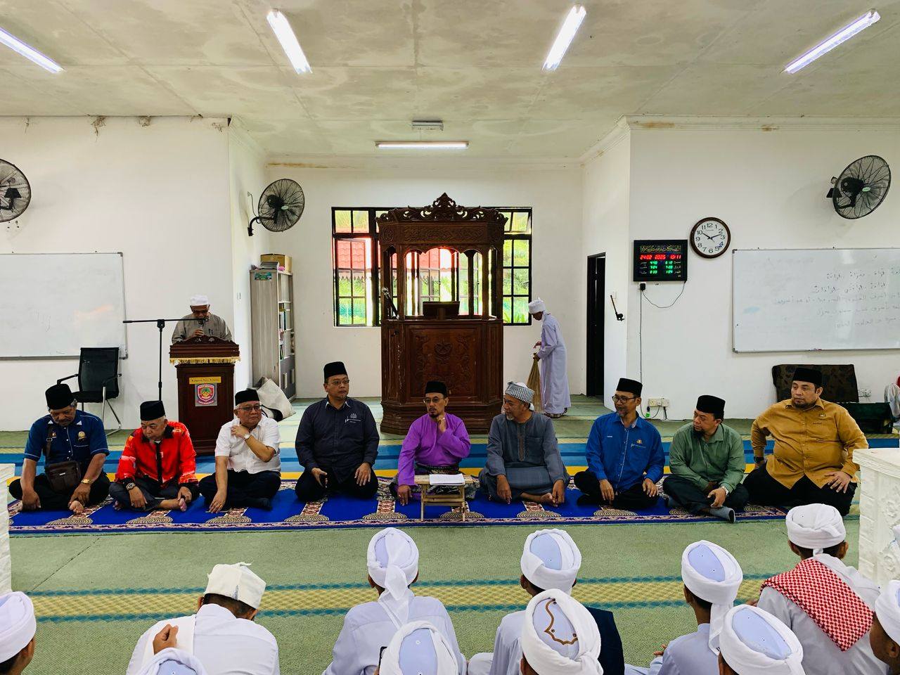 Lawatan Mufti Johor ke Maahad Tahfiz Al-Jawahir Parit Kemang ...
