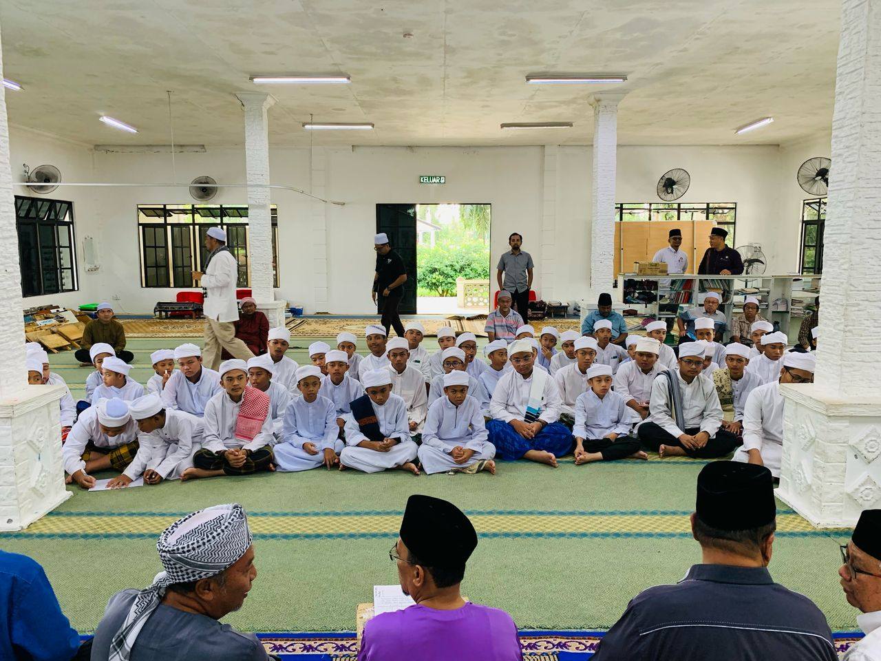 Lawatan Mufti Johor ke Maahad Tahfiz Al-Jawahir Parit Kemang ...