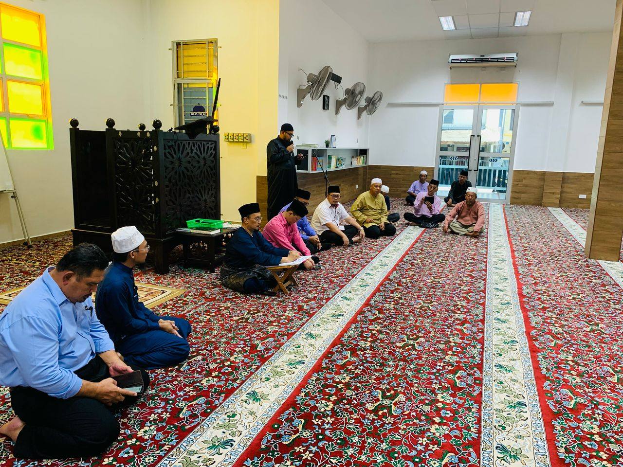 Lawatan Ke Surau Taman Bunga Teratai, Pekan Nenas, Pontian, Johor ...